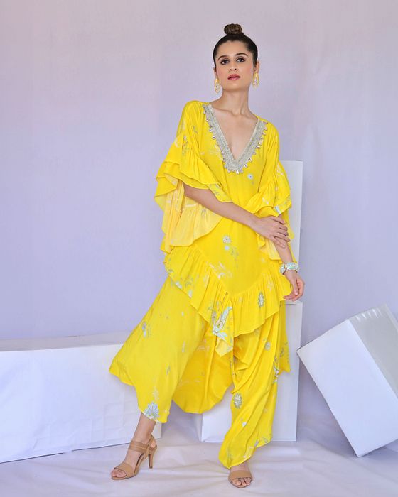 Studio Privé: Curated Multi-Designer Fashion for Luxury Wear